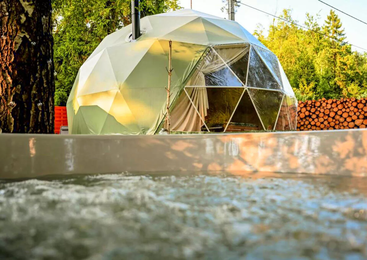 Earn money on renting a dome. Short term dome rental.